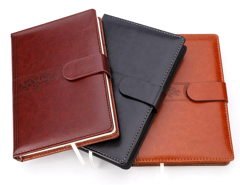 Using Notebooks for Marketing - clothedinconfetti.com